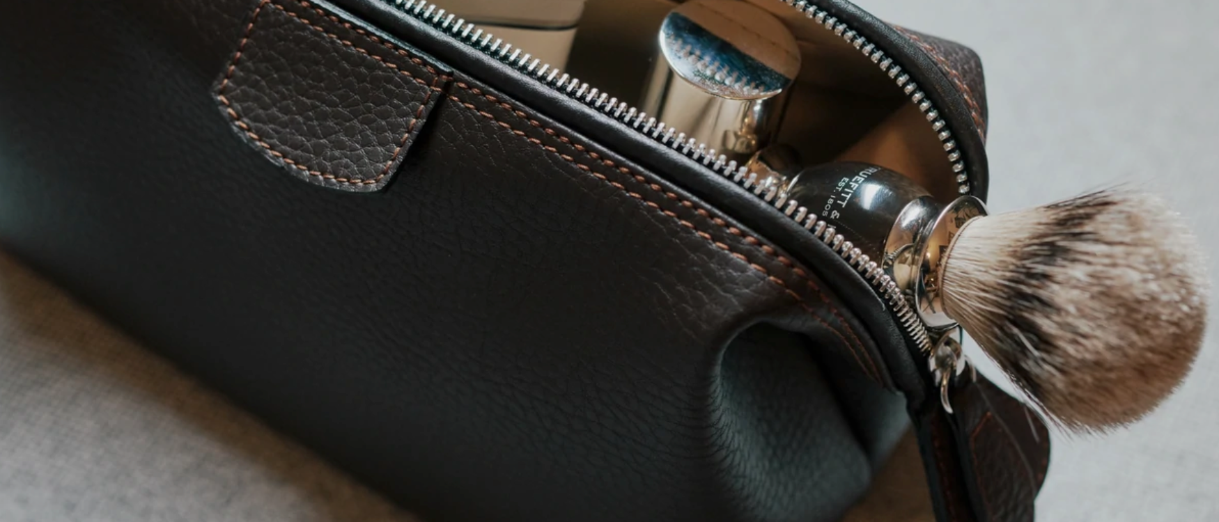 Travel Bags & Etui's – Sir Georges Luxury Men Store